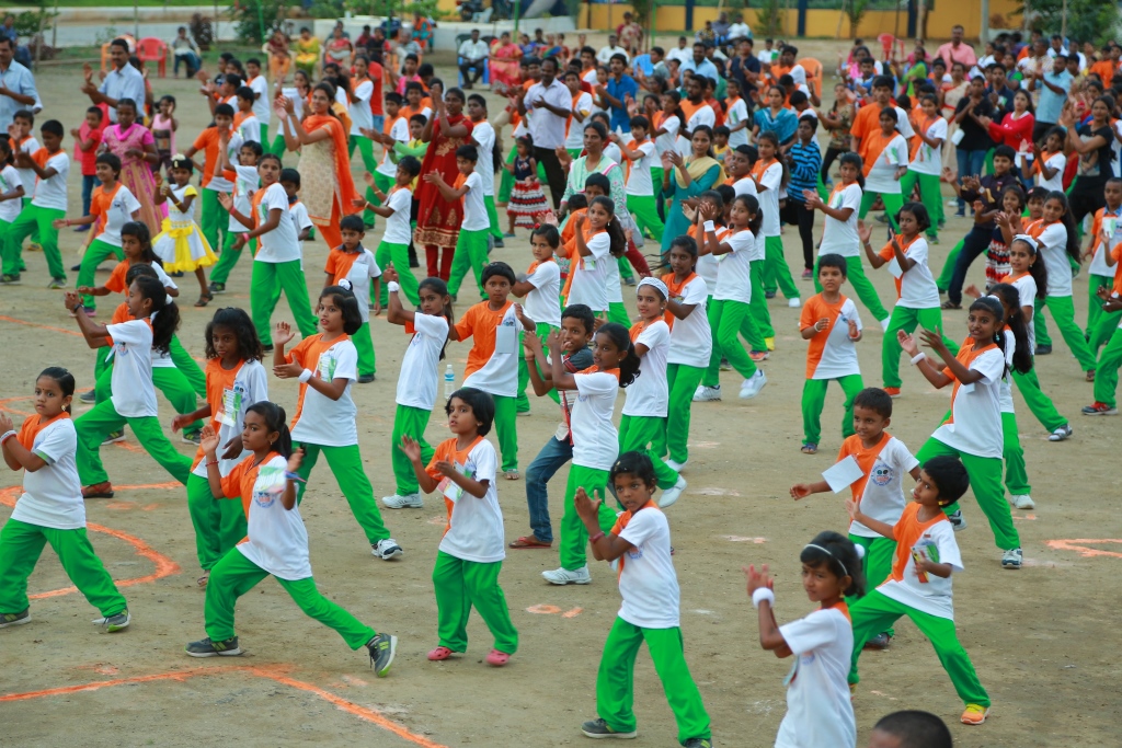 LARGEST BOKWA FITNESS DANCE LESSON - Asia Book of Records
