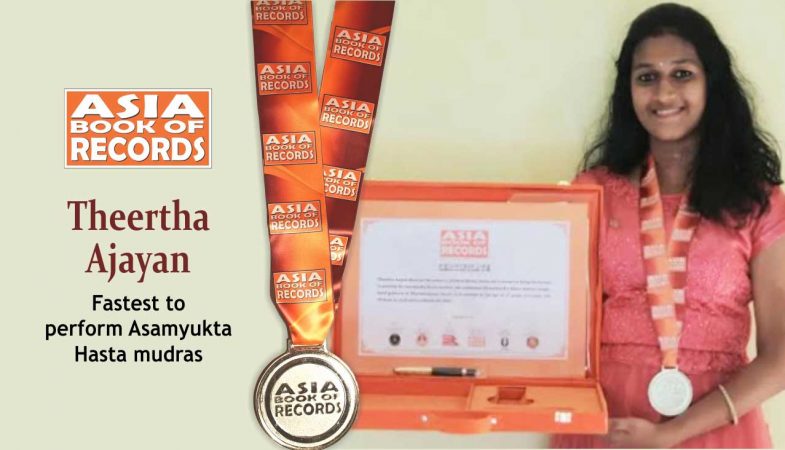 Fastest to perform Asamyukta Hasta mudras - Asia Book of Records