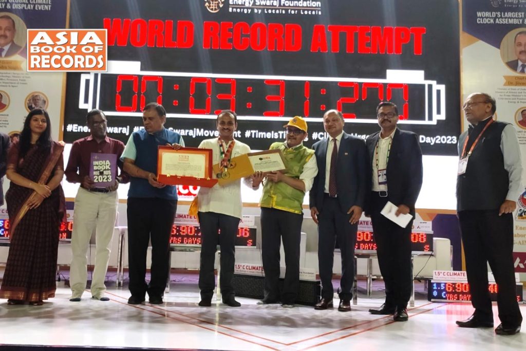 Highest number of climate clocks assembled and displayed at multiple ... Highest number of climate clocks assembled and displayed at multiple ...