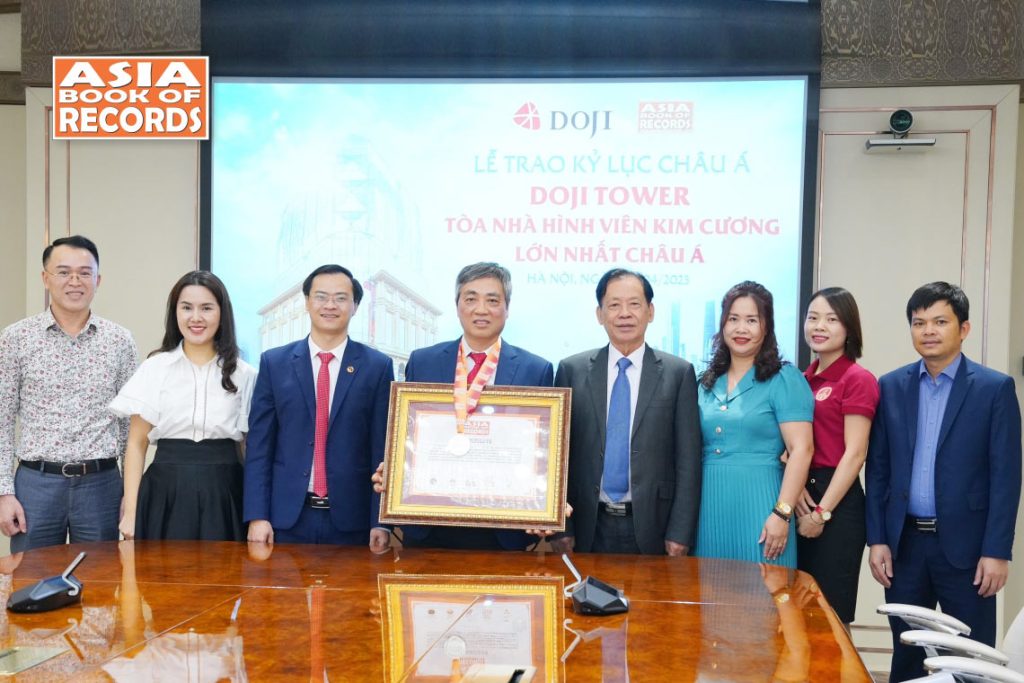 Largest diamond shaped building that exhibits and trades gems - Asia ...