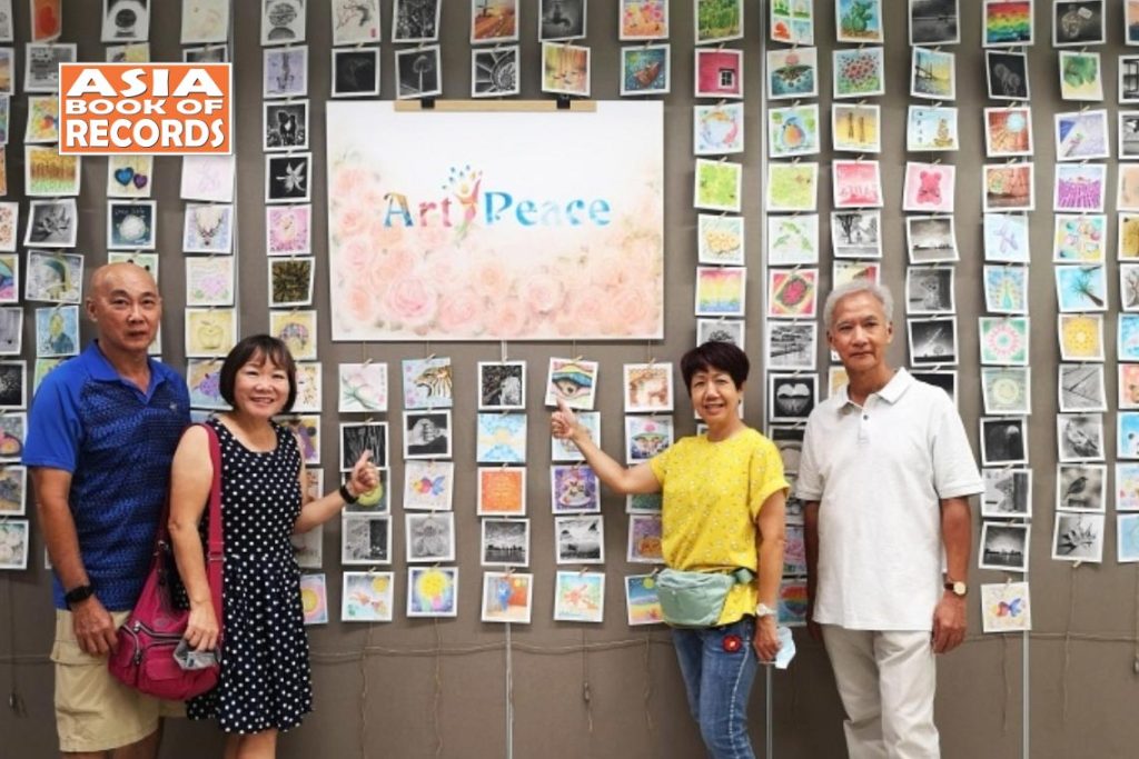 Largest show of Nagomi art - Asia Book of Records