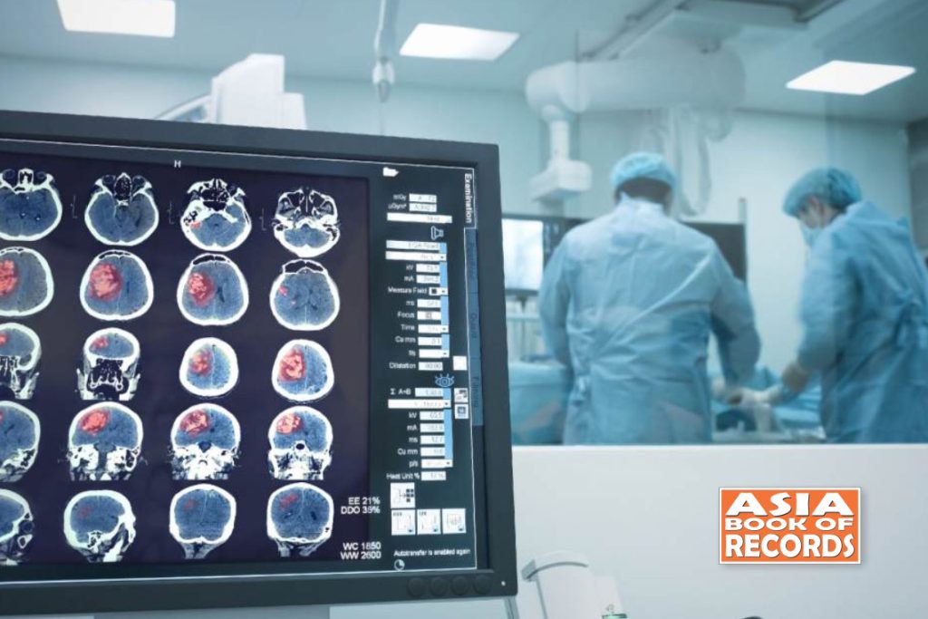 First brain surgery where patient played saxophone during surgery ...