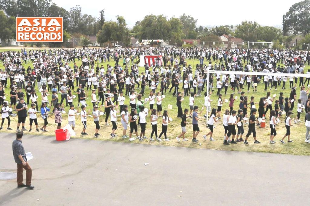 Largest fan dance event - Asia Book of Records