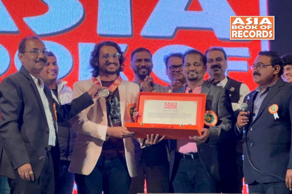 Non-stop singing relay of late MD Rafi’s songs - Asia Book of Records