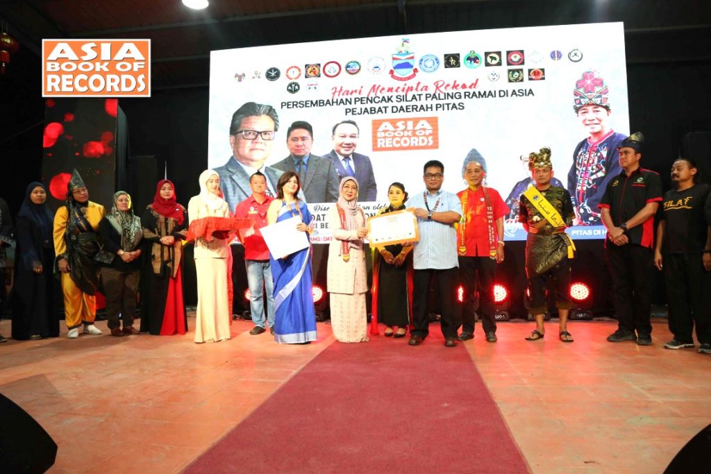 Biggest Pencak Silat Performance - Asia Book of Records
