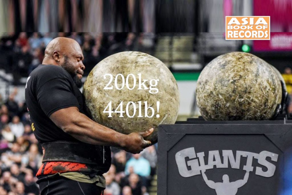 Fastest to place five Atlas stones on descending platforms - Asia Book ...